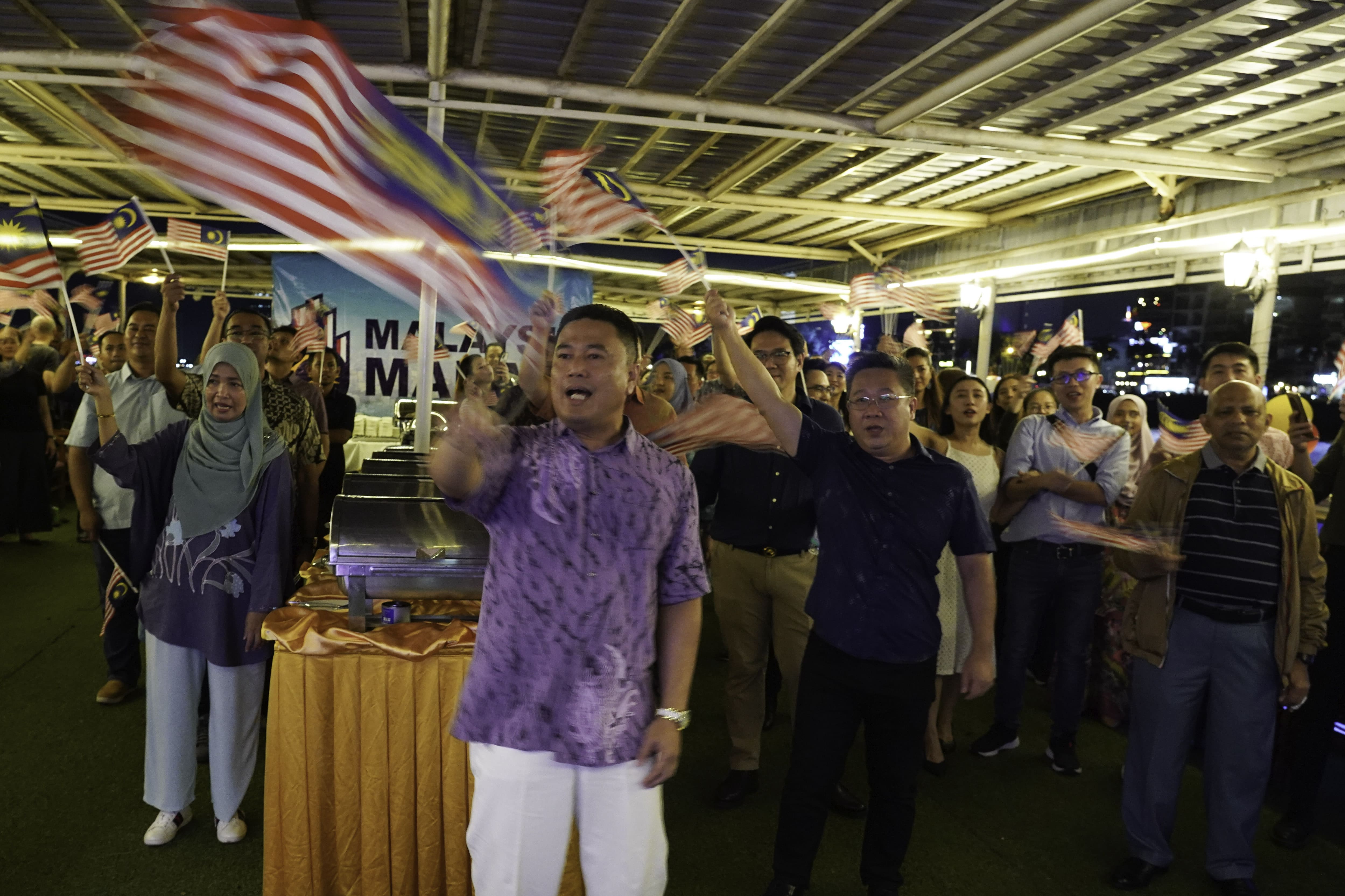 PELAYARAN BAHTERA MERDEKA 2023 | Malaysian Business Chamber of Cambodia